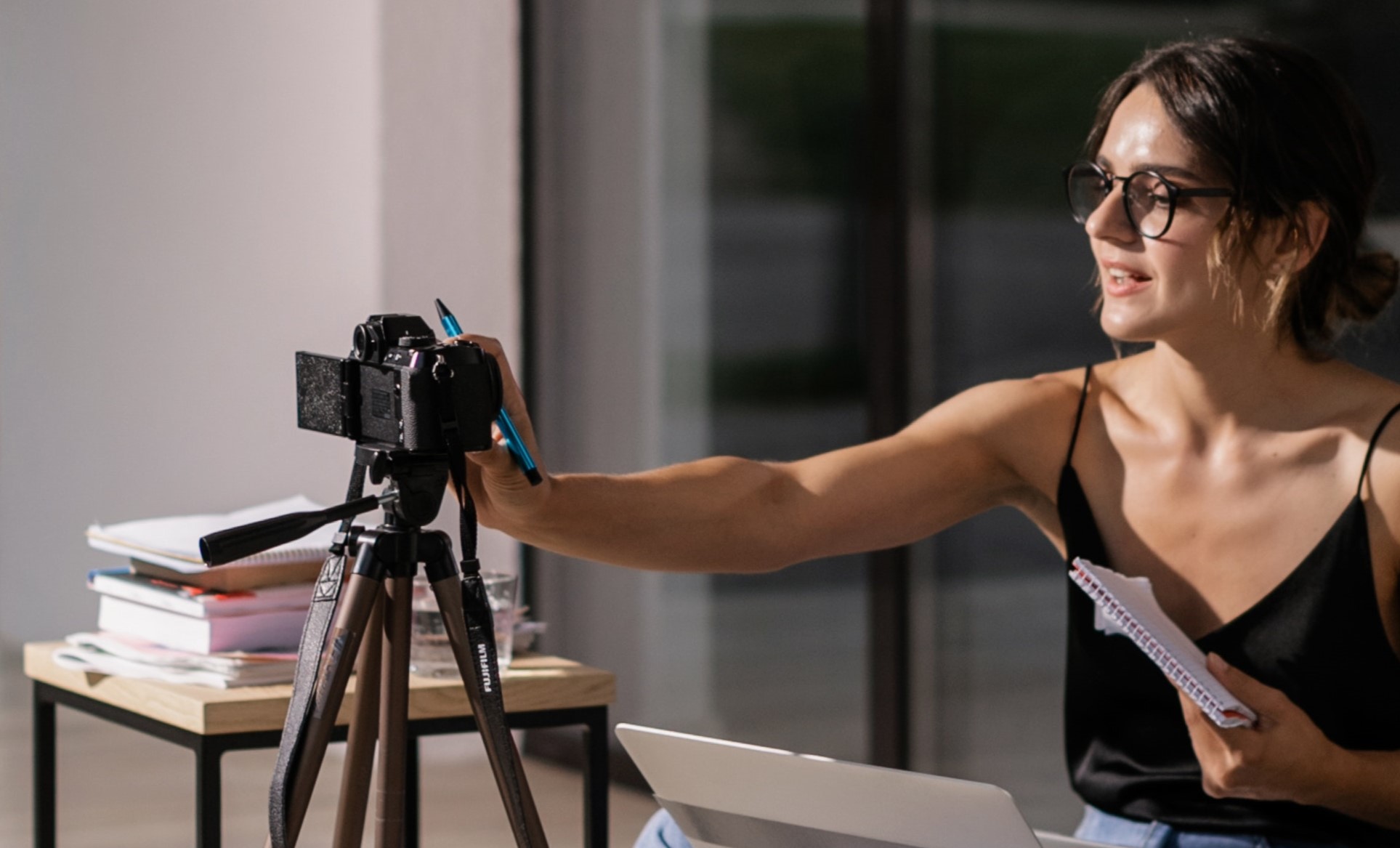 How to Create a Successful Brand Ambassador Program (With Examples)